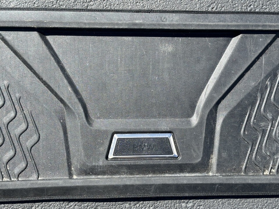 BMW X7 OEM Trunk Luggage Storage Compartment Rubber Mat Cover ...