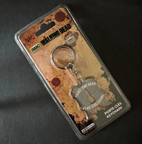 The Walking Dead Fight The Dead Keychain | eBay