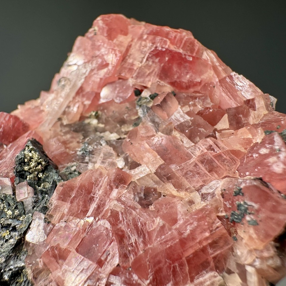 Rhodochrosite: Sweet Home mine, Buckskin Gulch, Alma, Park County ...