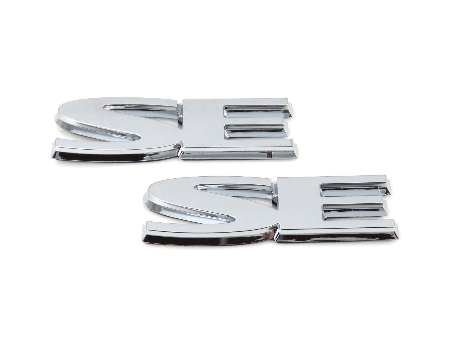 2 x Genuine New VAUXHALL SE BADGES Opel Corsa D 2006+ Astra J 2009 ...