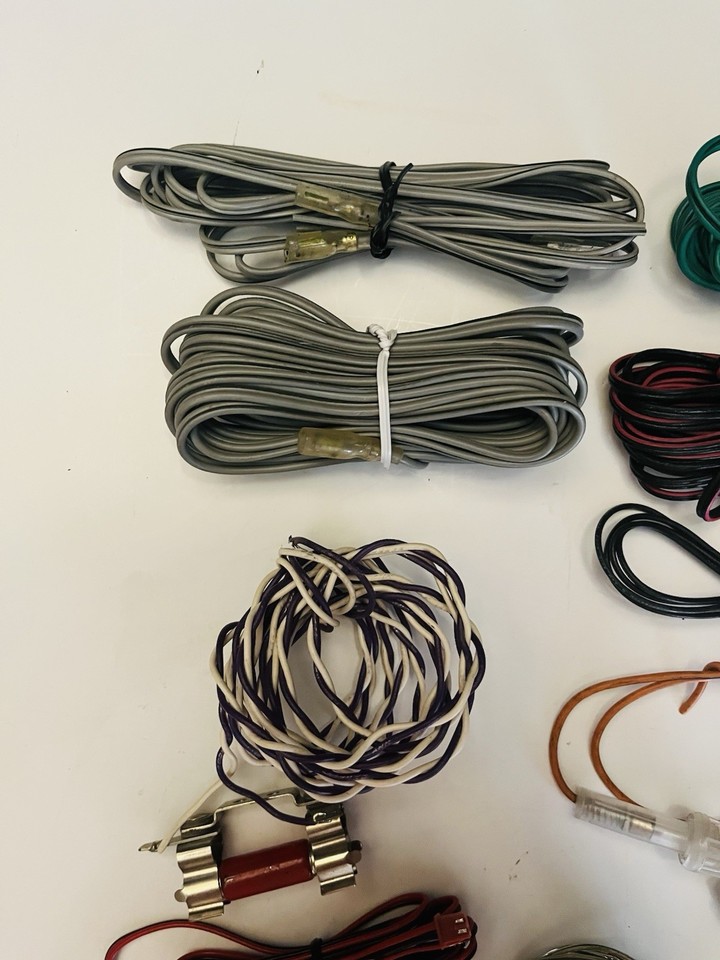 MODEL TRAIN WIRE/FUSE/SWITCHES MISCELLANEOUS LOT. SOME NEW, SOME USED ...