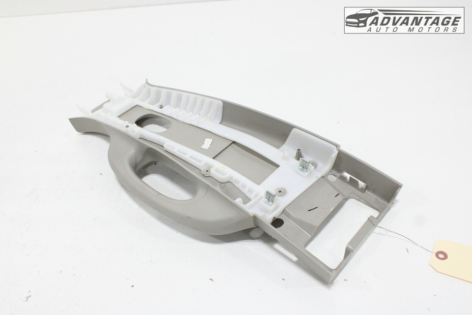 2011-2018 RAM 1500 RIGHT PASSENGER SIDE B PILLAR UPPER COVER PANEL TRIM ...