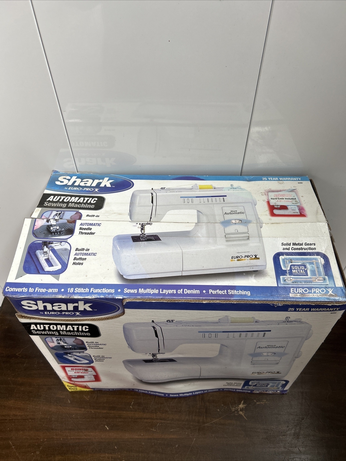 Shark Euro Pro X Automatic Sewing Machine 8260 In Open Box Accessories ...