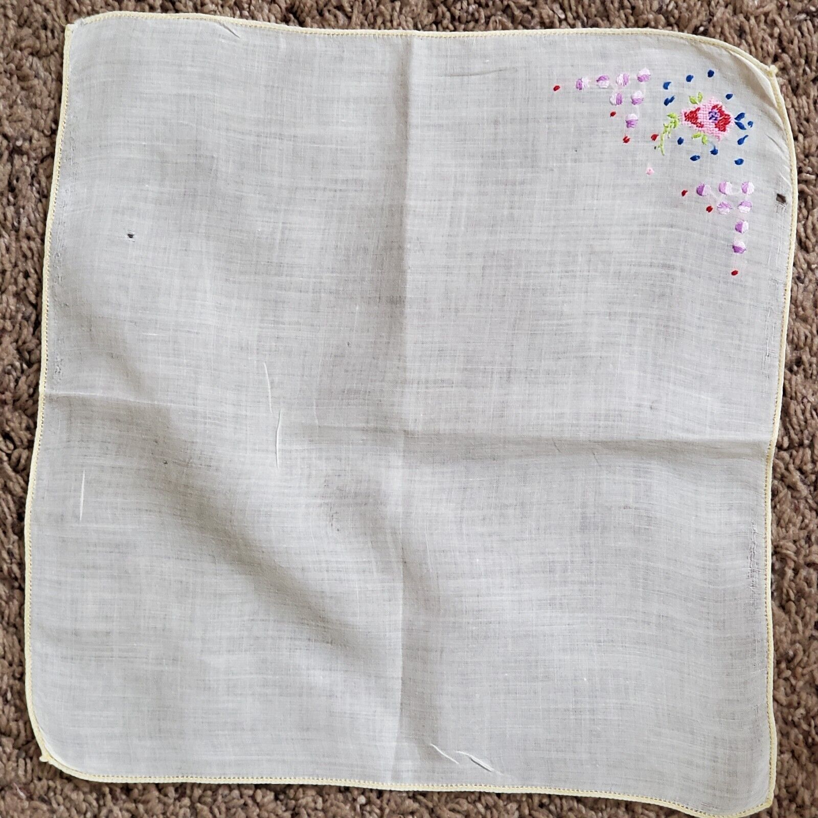 Vintage Handkerchief Pale Yellow Embroidery Cotton Ap… - Gem