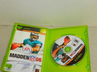 VIDEO GAME- USED--XBOX --MADDEN 06---CASE, DISC AND MANUAL-- USED ...