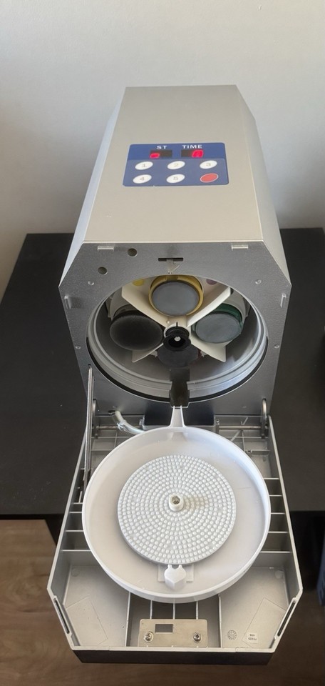 ELM USA Eco Auto Smart Automatic Disc Repair Machine Less Than 2 Years ...