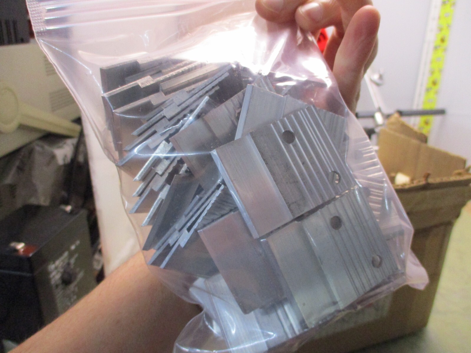 Lot of 62 1.5" Monarch Z-Clips (30 Sets) MF625-1-1/2 [2*OO-97] | eBay