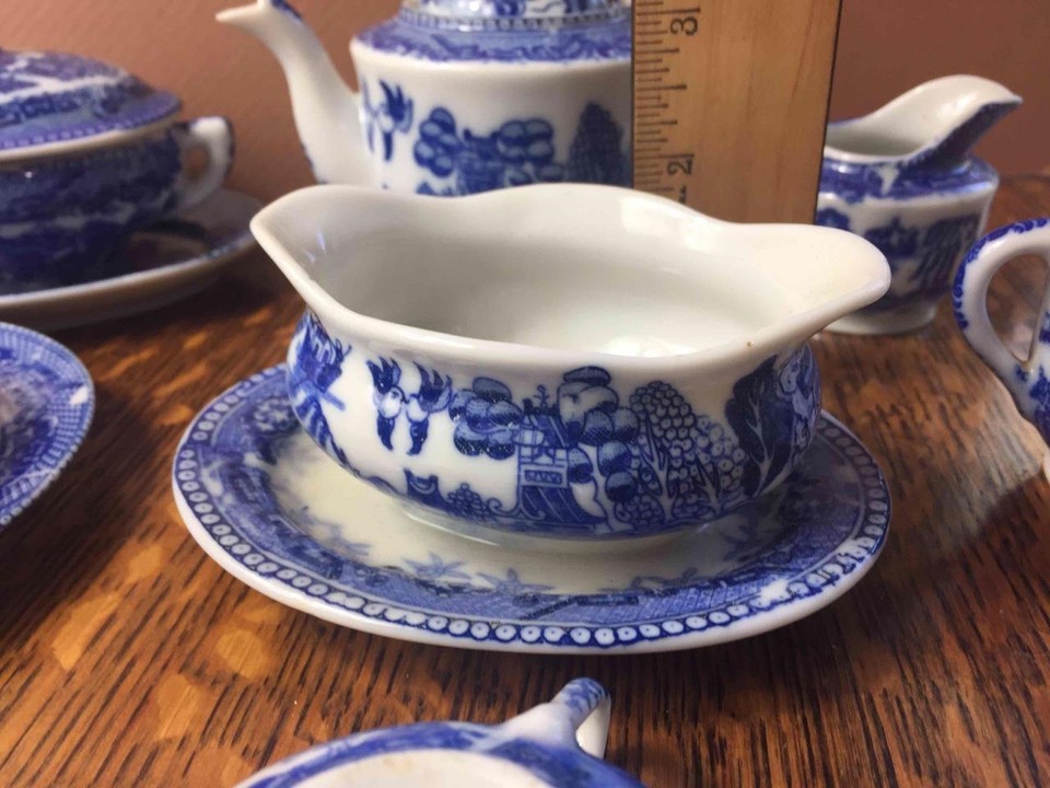 Vintage Blue Willow Childs Toy Porcelain Tea Set Dishes Made in Japan ...