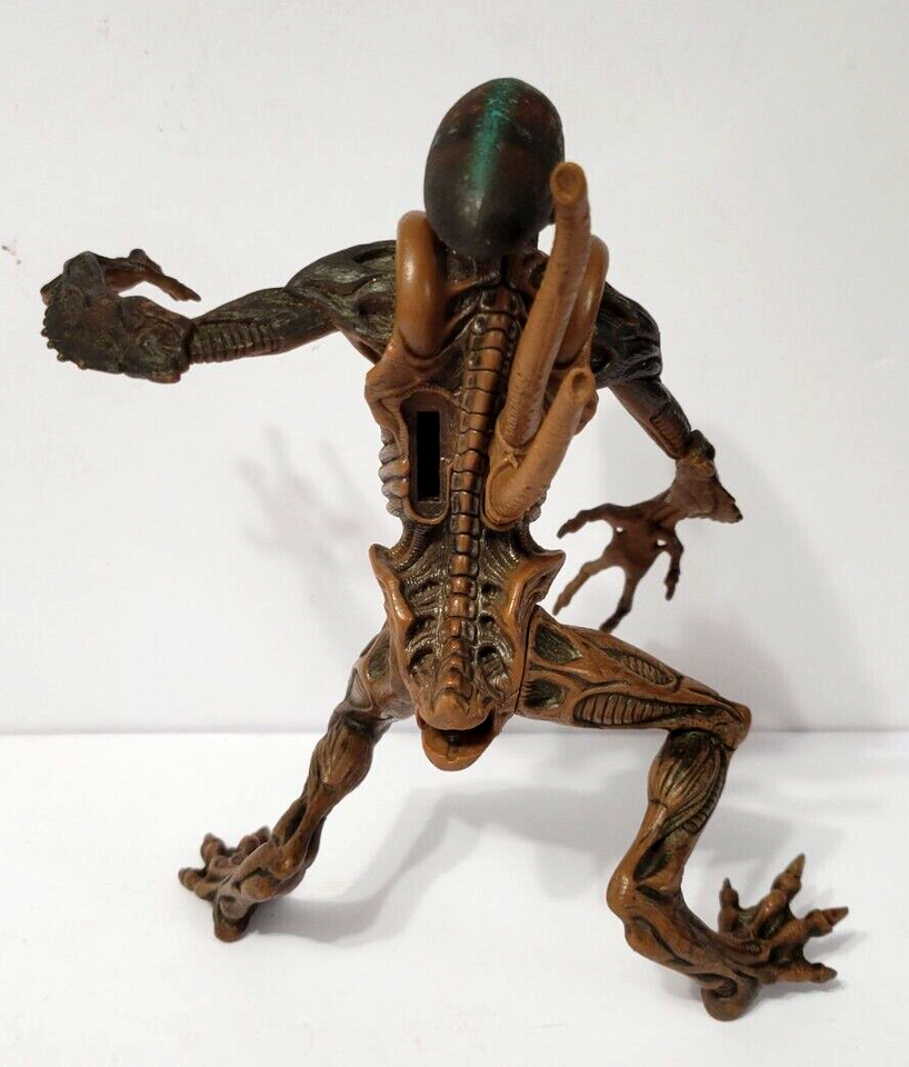 Alien Resurrection Warrior Alien Action Figure 7" Movie Edition Kenner ...