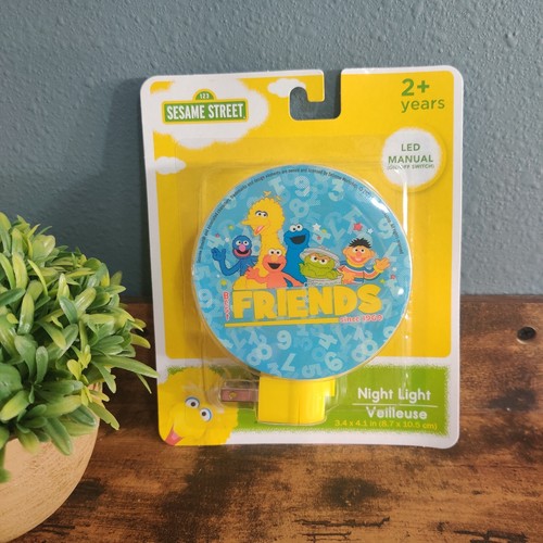 Sesame Street LED Night Light Nwt New Friends Elmo Cookie Monster Oscar ...