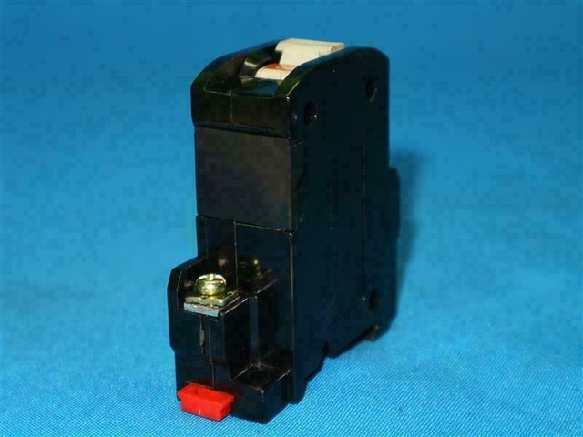 DACO DCP52DF Circuit Protector Ac220v 5a for sale online | eBay