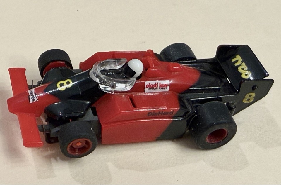 TYCO 440 HO Slot Car Red Black Formula Champion #8 Indy F1. Great ...