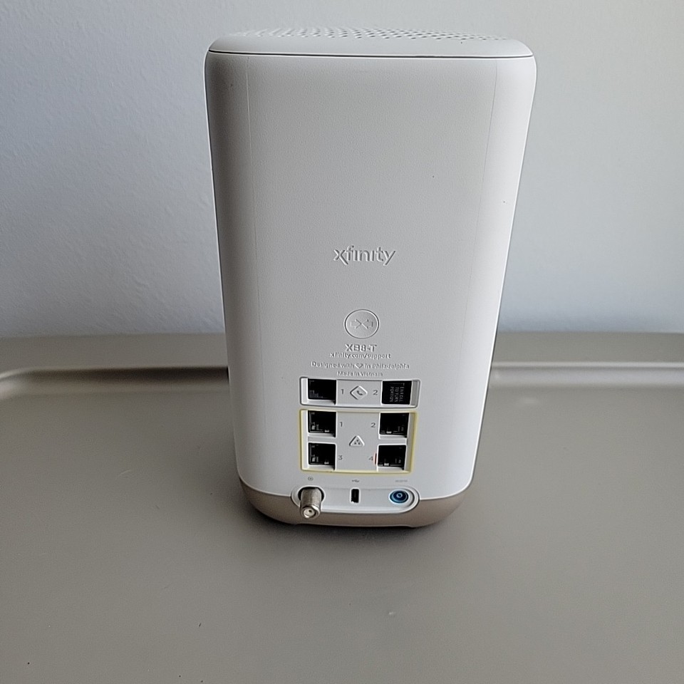 Xfinity xFi Gateway Router XB8-T Wifi CGM4981COM Tested W/Power Adapter ...