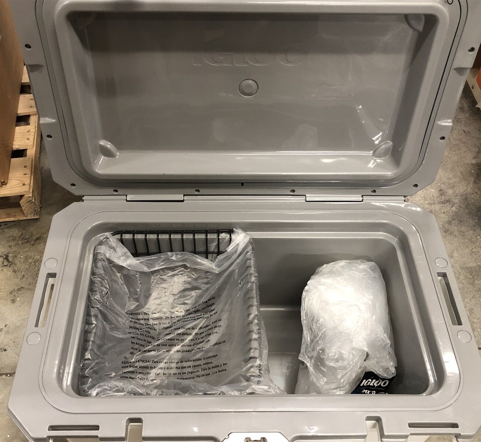 Igloo 8063195 70 qt. IMX Cooler, White | eBay