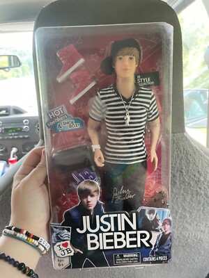 justin bieber doll 2010| includes: 1 doll with fashion, shoes and shoe ...