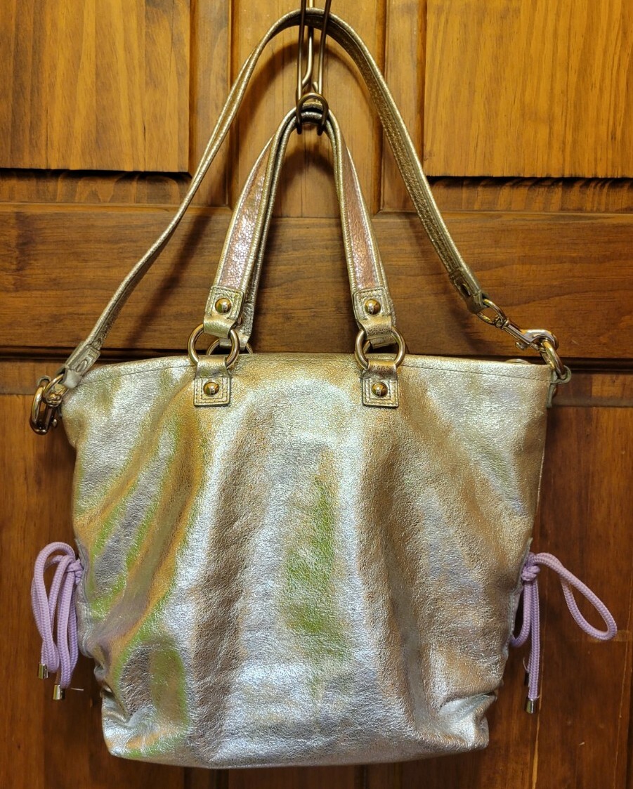 Coach Poppy Metallic Silver Star Charm Spotlight Tote… - Gem