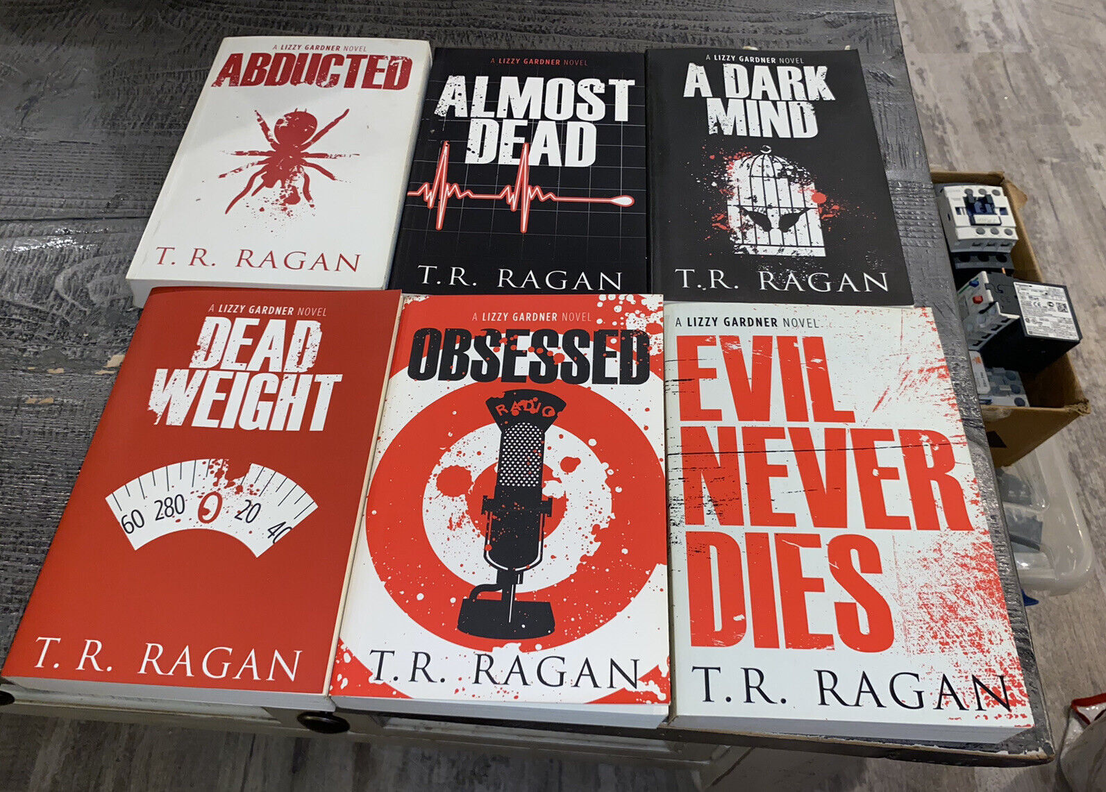 Lot of 6 PB Books Lizzy Gardner series by Ragan, T.R. Almost Dead,Dark ...