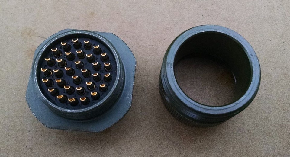 PT01A18-32S AMPHENOL CIRCULAR CABLE CONNECTOR, 32 CIRCUIT FEMALE SOCKET ...