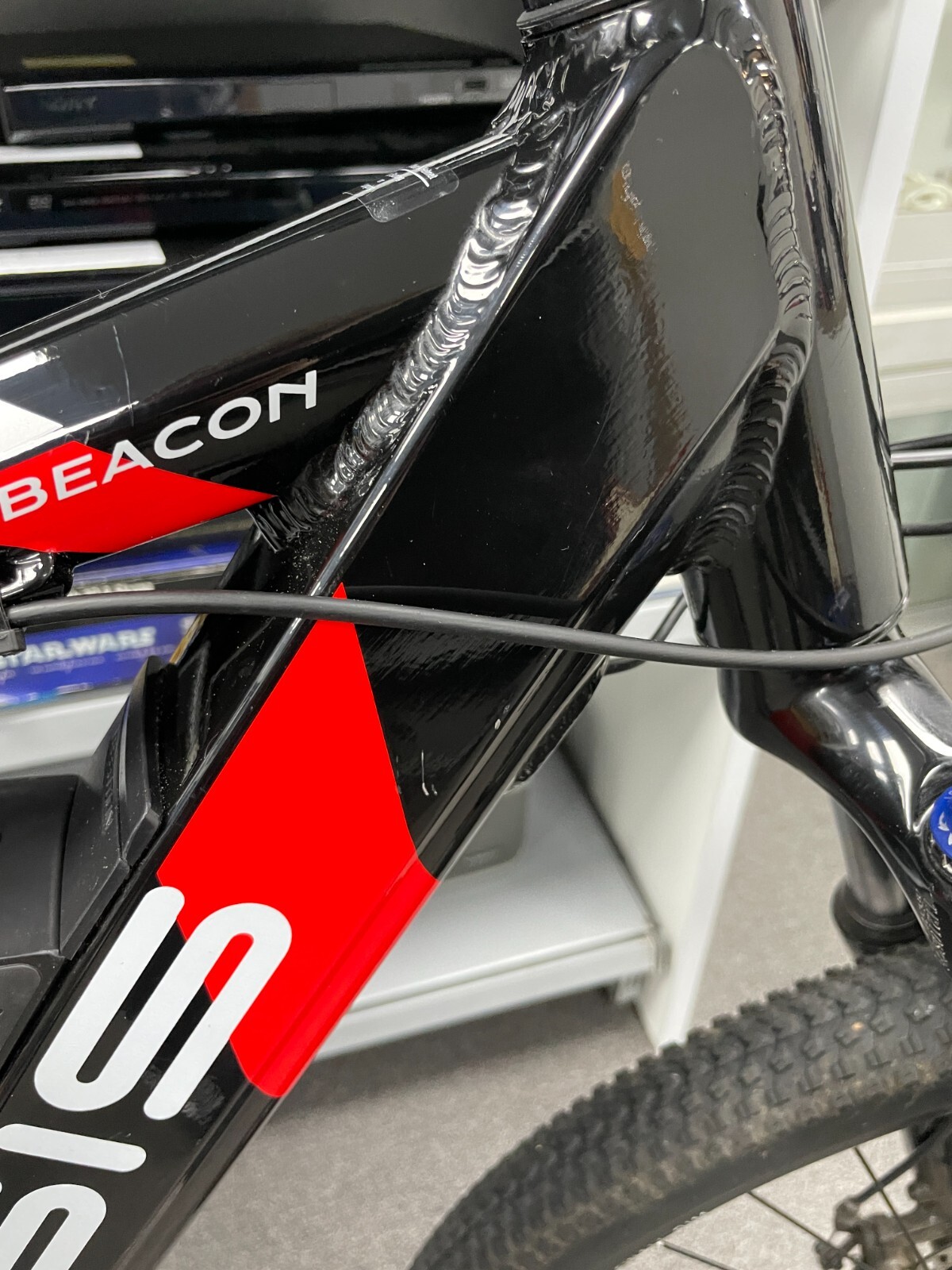 Electric Mountain Bike Basis Beacon Gents MTB 27.5" Wheel 19" Frame LCD ...