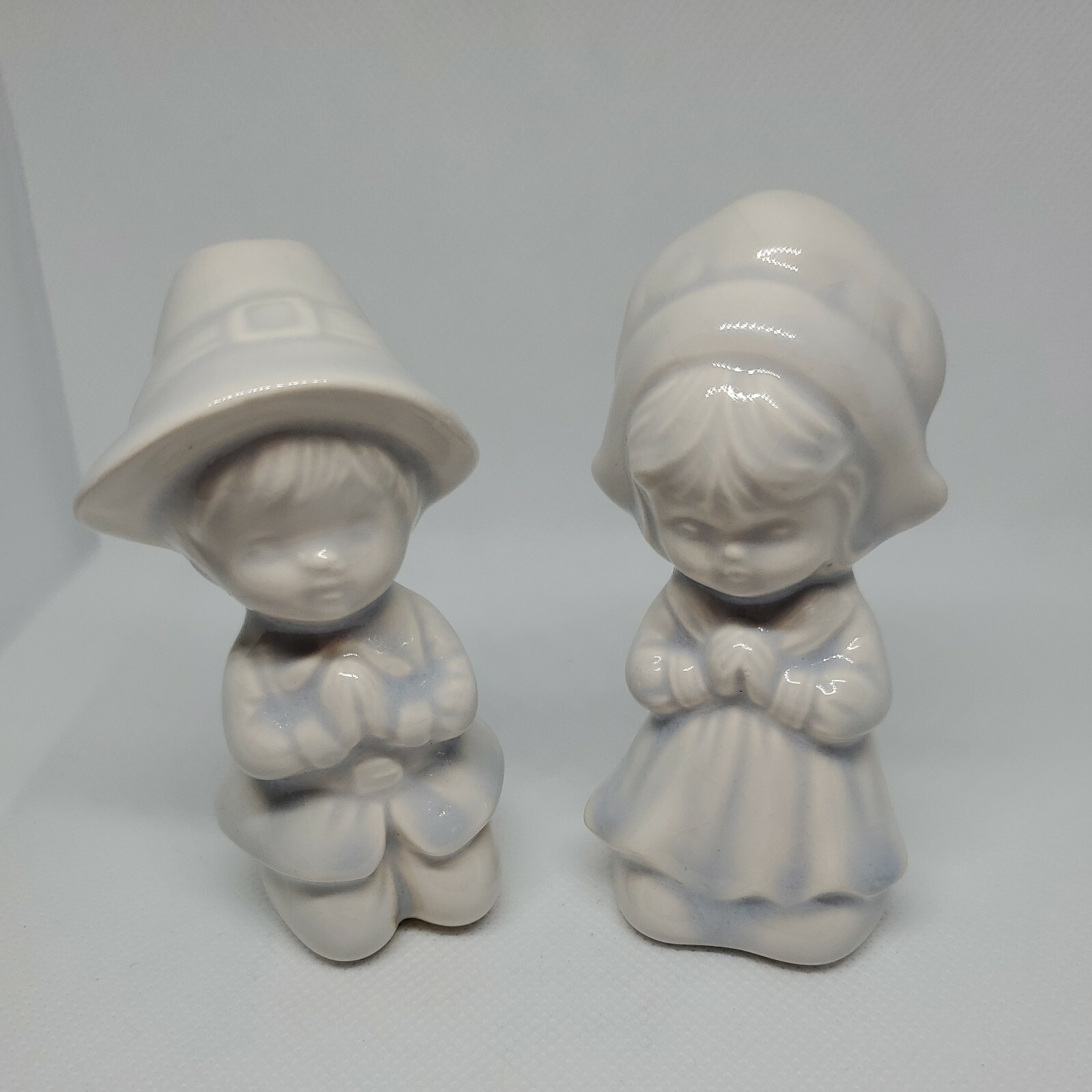 Vintage Porcelain Ceramic Dutch Boy and Girl Praying Light Blue Washed ...