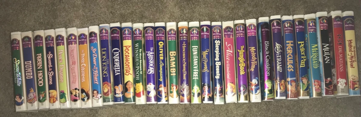 Walt Disneys Masterpiece Collection Set Of 29 Clamshell In 50 Off