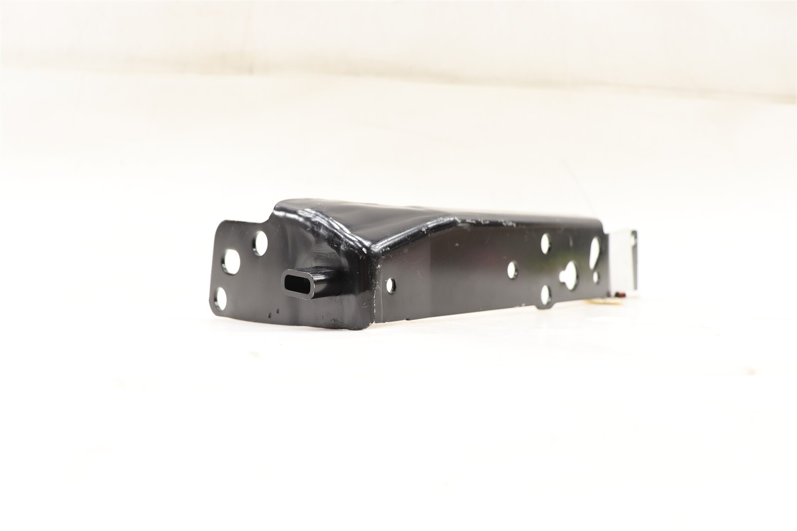 NEW OEM Ford Tailgate Hinge Retainer Inner ML3Z-99430B12-B Ford F-150 ...
