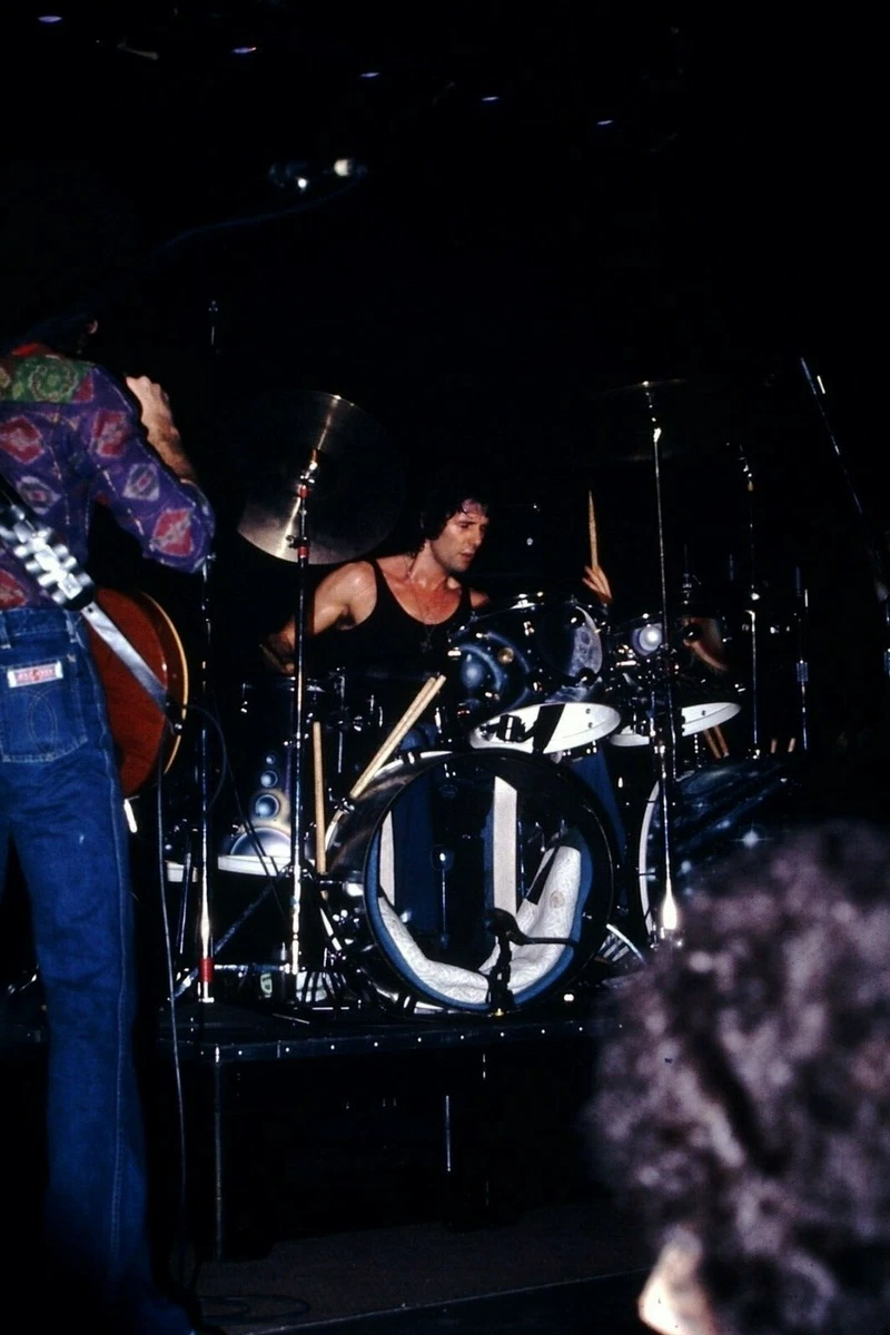 Neal Schon 1976