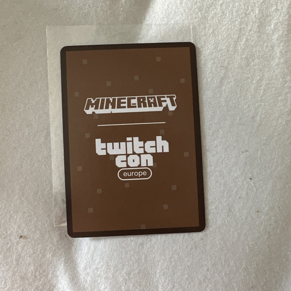 Minecraft Crafter Cape - TWITCHCON LIMITED EDITION | eBay