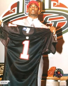 MICHAEL VICK 2001 DRAFT DAY 8X10 Photo ATLANTA FALCONS | eBay