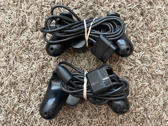 LOT OF 2(TWO) OEM SONY PLAYSTATION 2 PS2 DUALSHOCK 2 DS2 CONTROLLERS ...