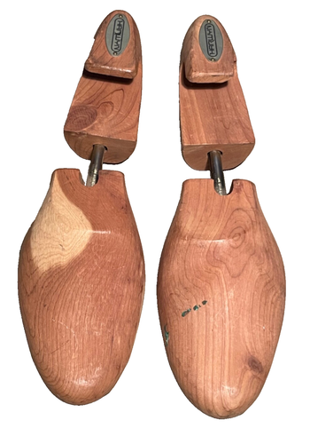 1 Pair Harwyn Red Cedar Shoe Trees - Size Large - Great Buy! | eBay