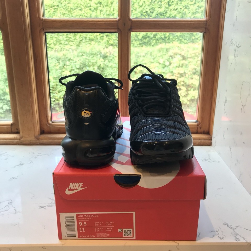 ⚫️⚫️ Triple Black Nike Tns Men’s Trainers Size UK8.5 Brand New Without ...
