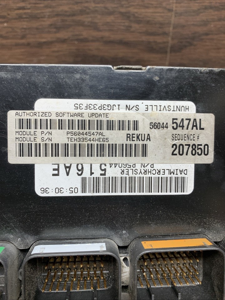2005-2006 Jeep Grand Cherokee Engine Computer ECU PCM (MATCH P56044 ...