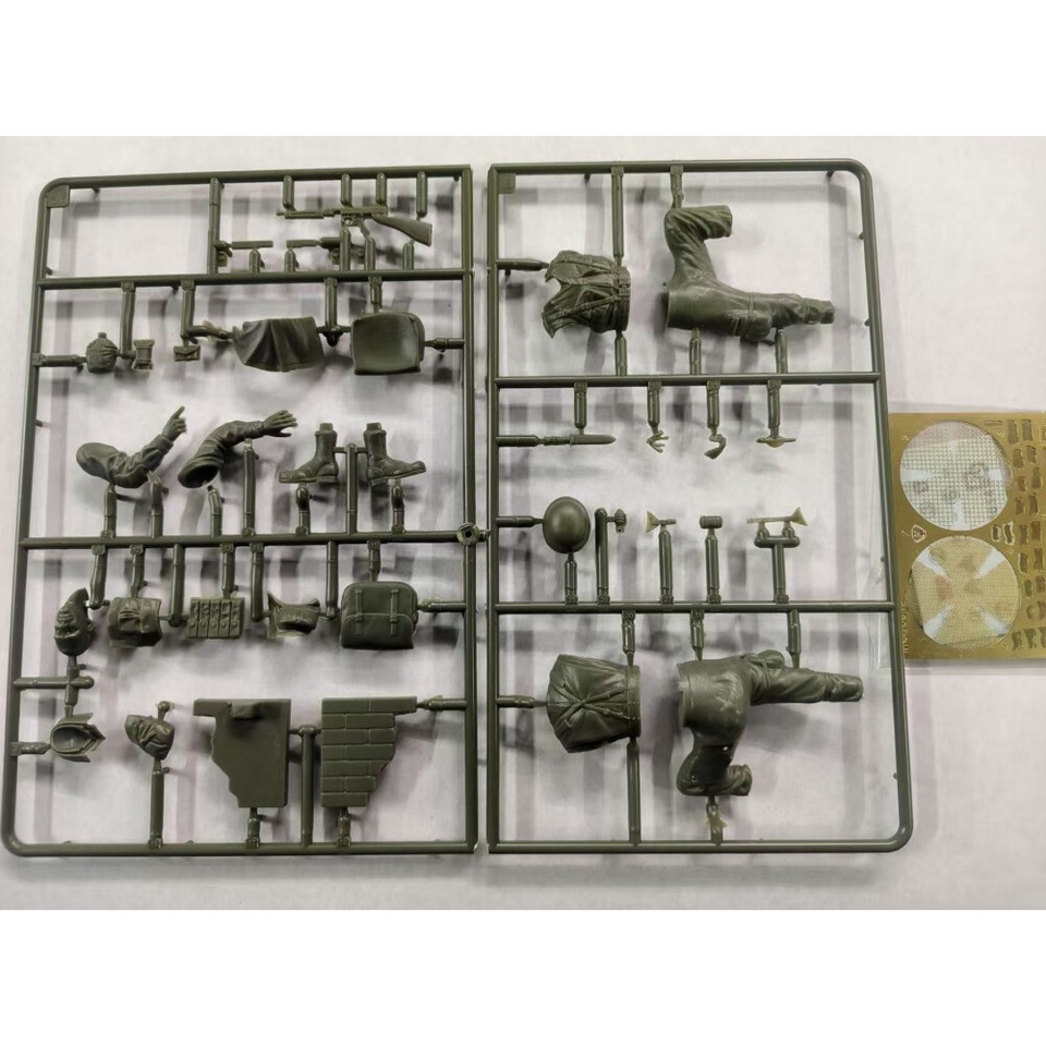 Classy Hobby MC16014 1/16 SCALE WWII US Army Airborne Soldrer Assemble ...