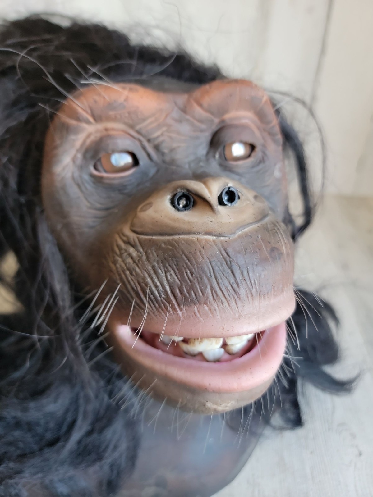 Woowee animated AS IS chimpanzee ape alive prop monkey vintage ...