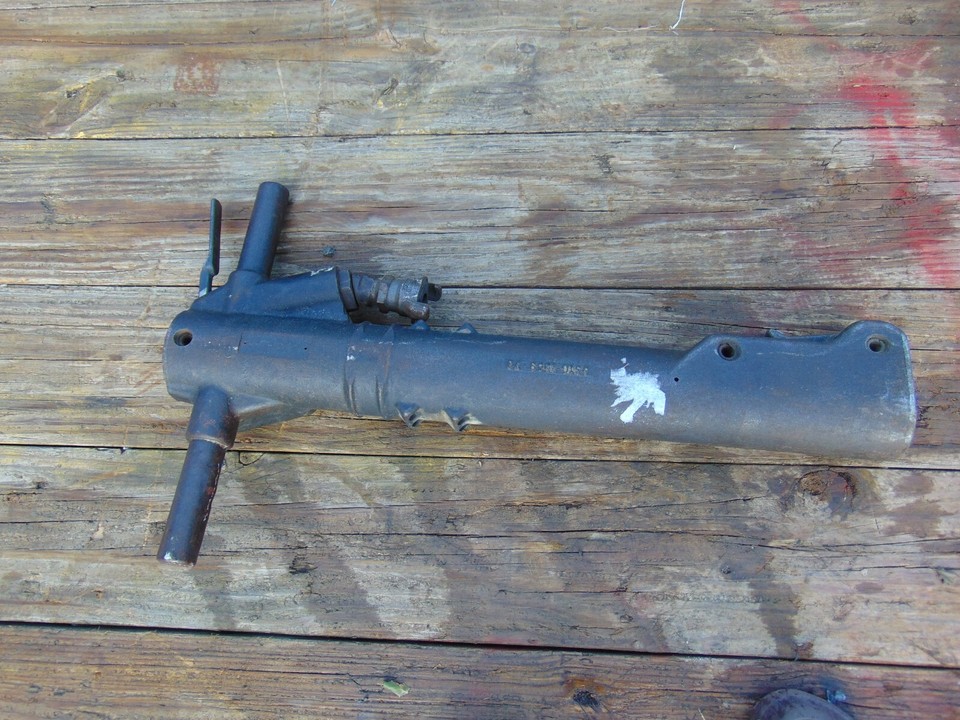 Pneumatic Demolition Hammer Pavement Breaker Jack Hammer 70 LB ATLAS ...