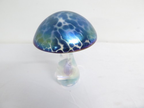 John Ditchfield Iridescent blue Glassform Mushroom Toadstool ...