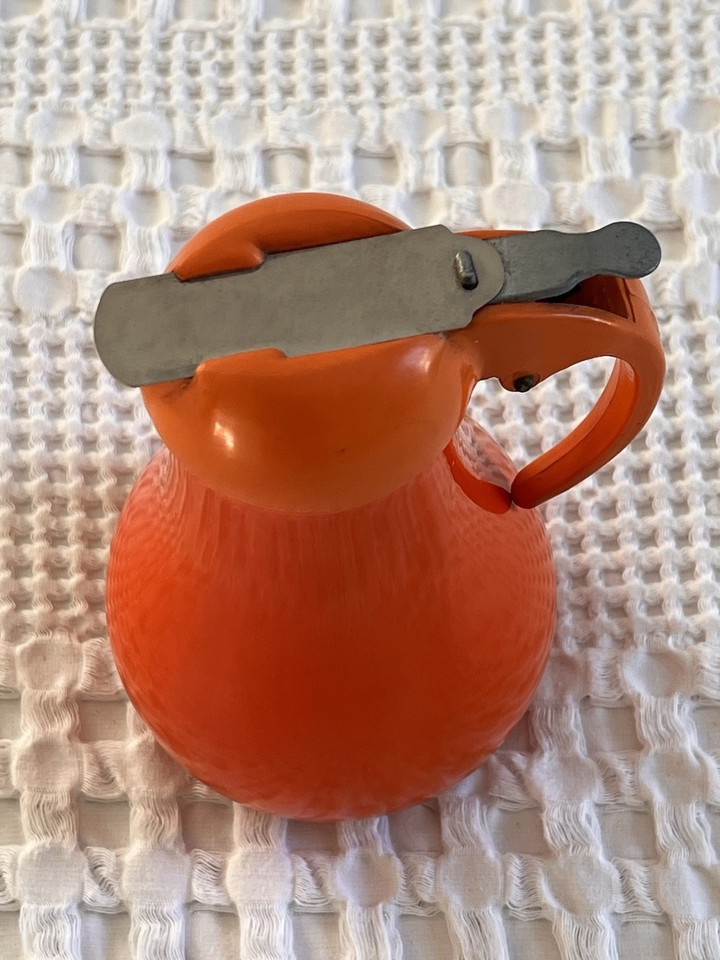 Vintage Fiesta Red/Orange Syrup Pitcher with DRIP CUT Lid GREAT DISPLAY ...