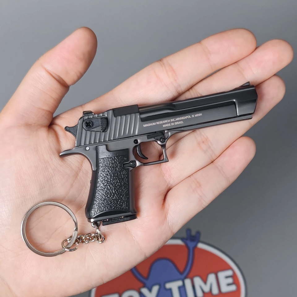 Mini Gun Keychain,1:3 Desert Eagle Keychain Metal Pistol Keychain for ...