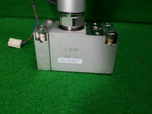 FUJIKIN FBSDAL-RS2-6.35UGF-1B3-DVD VALVES BLOCK C. No. 087274 , USED | eBay