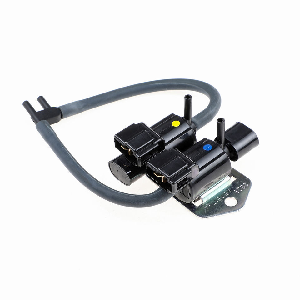 For Mitsubishi Pajero Montero K5T81794 Freewheel Clutch Solenoid Valve ...