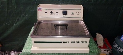 Water Baths & Chillers - Hot Shaker