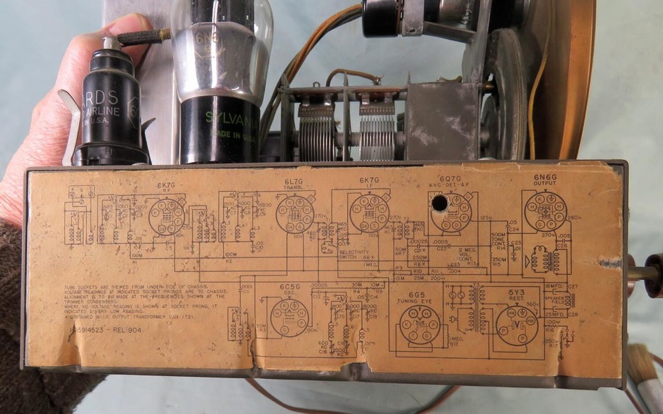 Vintage Silvertone 4565 8 Tube 3Band Radio Egyptian Motif Dial Tuning ...