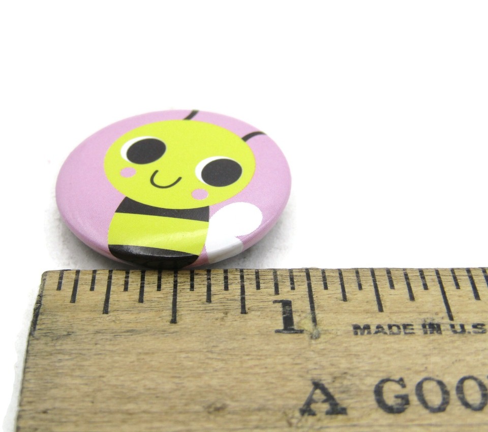 Cute Cartoon Bee Pinback Button Kawaii Smiling Bumblebee Insect Badge ...