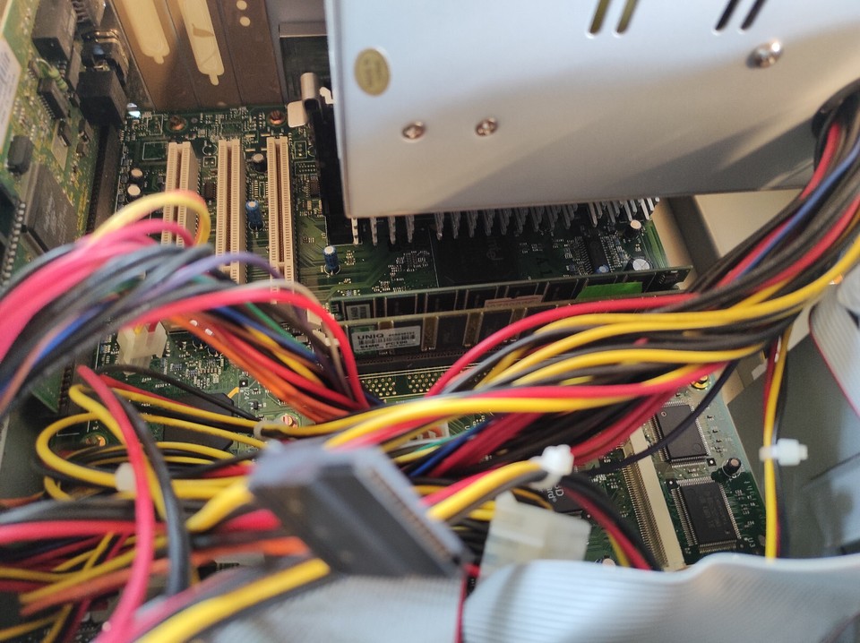 IBM G54 Vintage Monitor | CRT | 5:4 Aspect Ratio | VGA D-Sub | Beige ...