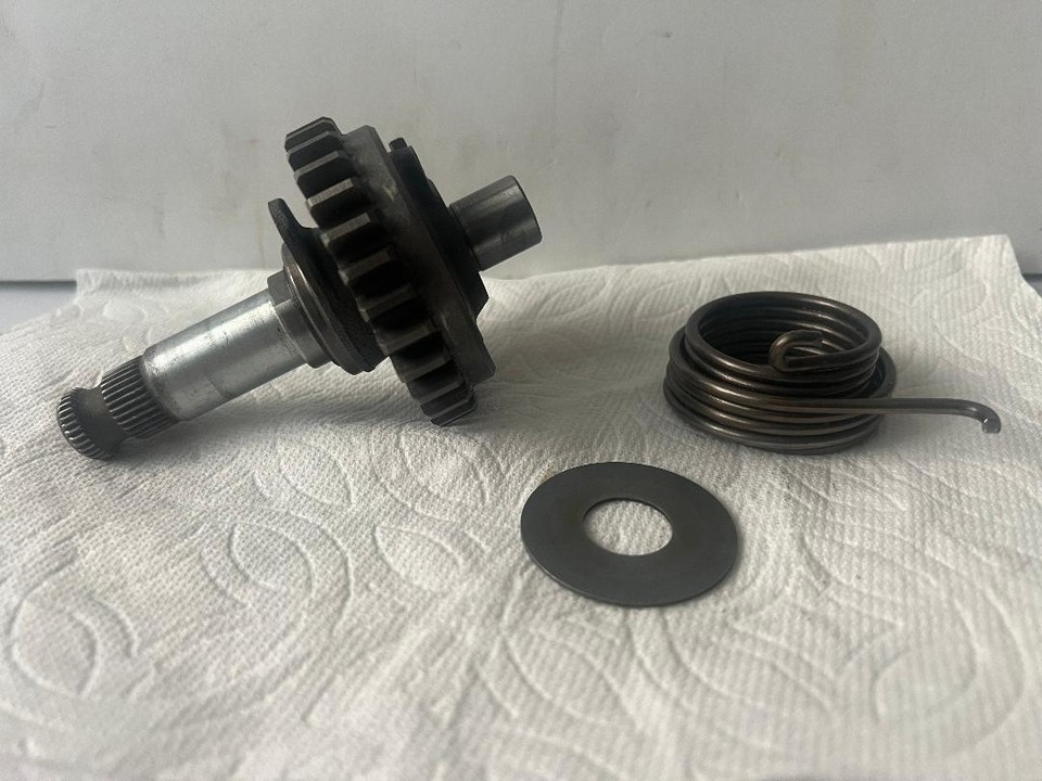 1973-76 Honda CR250 ELSINORE Kick Start Mechanism Spindle Shaft Gear ...