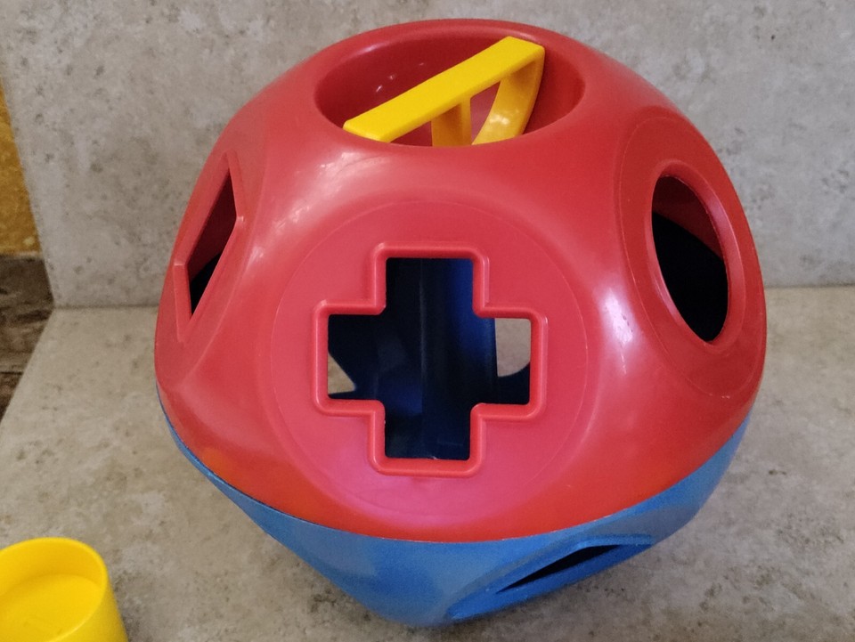 Tupperware Toys Shape-O-Ball Red Blue 11 Yellow shapes-Tupper Toy Learn ...