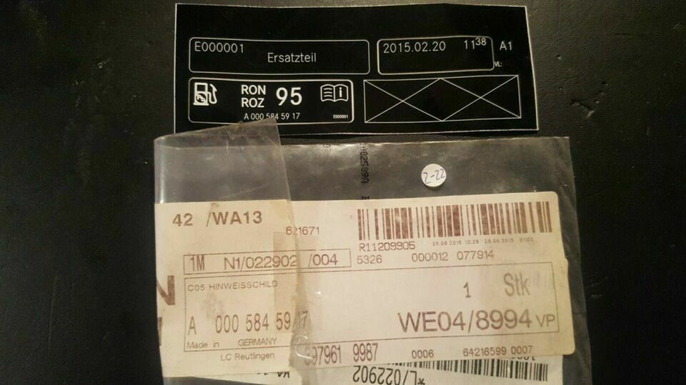 Mercedes Fuel Petrol Grade Octane Rating 95 RON Label A0005845917 Neu ...