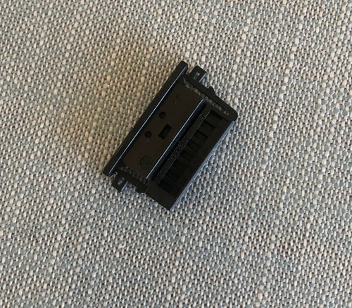 Wiring Cable Plug Terminal Connector Housing 8 Pole pin power socket ...