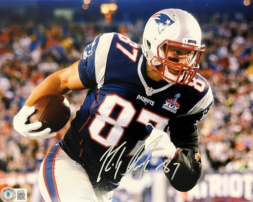 Rob Gronkowski signed Photo Beckett COA Autograph New England Patriots ...